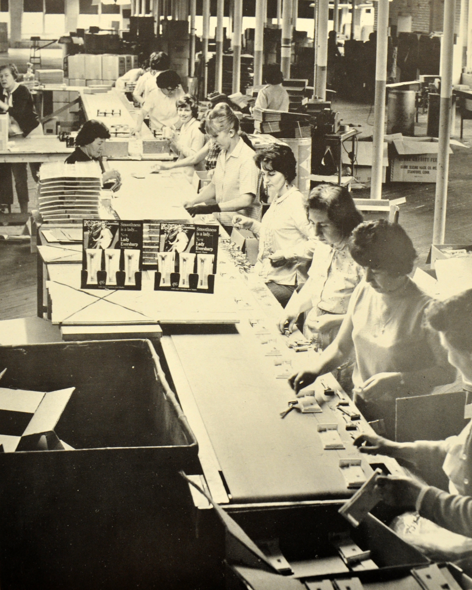 Join the Mack Molding Team | Careers in Manufacturing - Mack Molding Co.