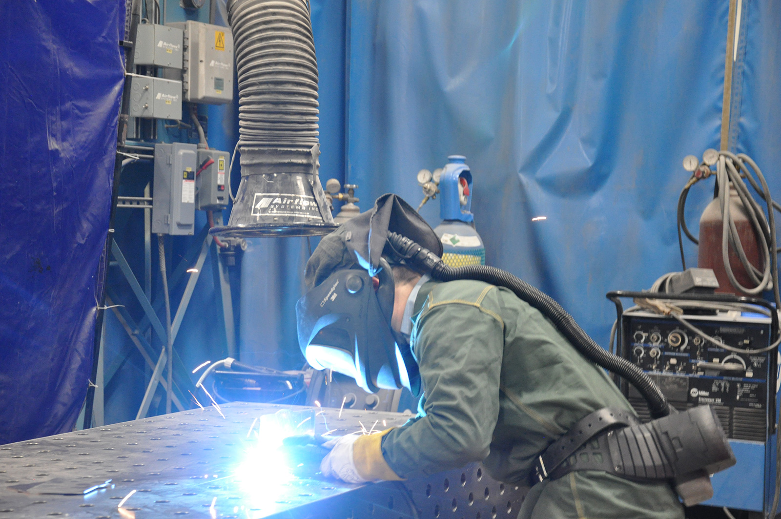 Machining & Sheet Metal | Mack Molding Co.